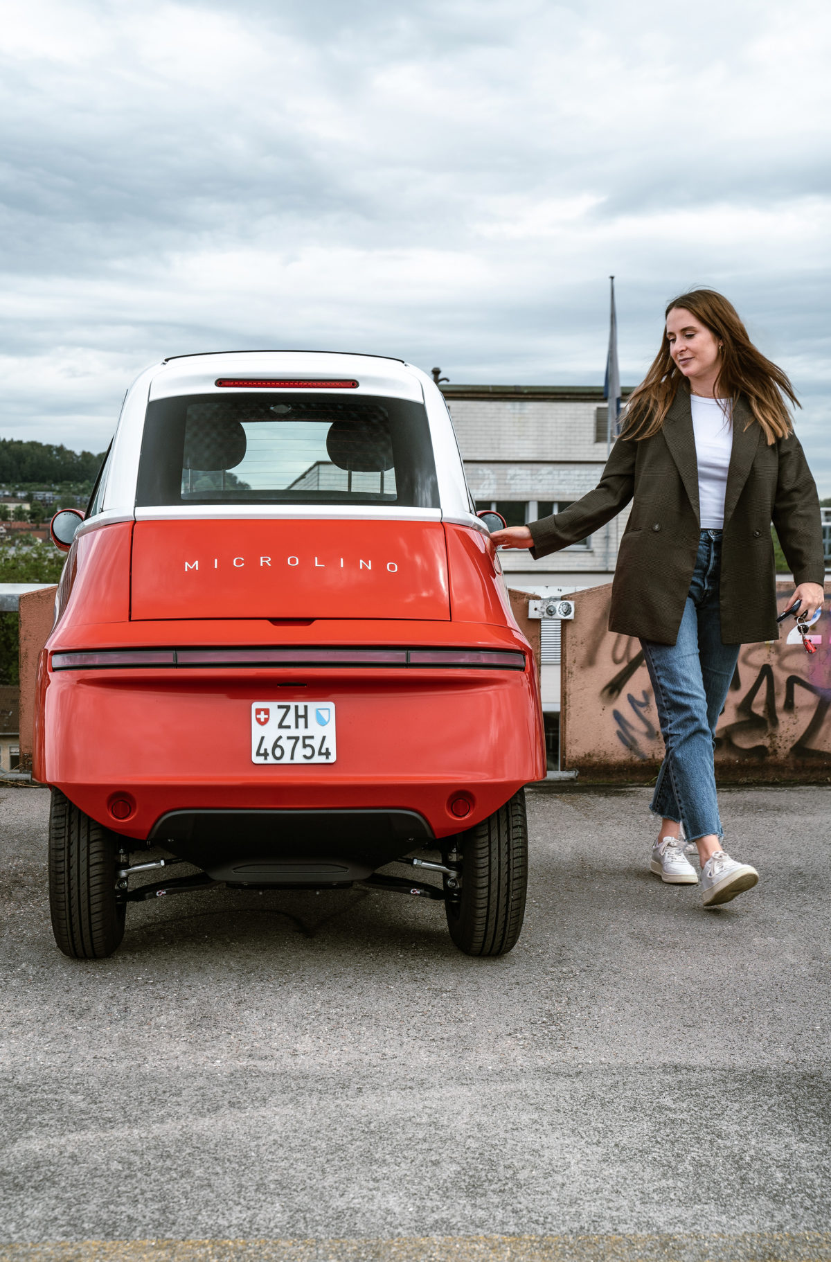 Microlino | 90 km/h | Milano Rot | ELECTRIC HORSES